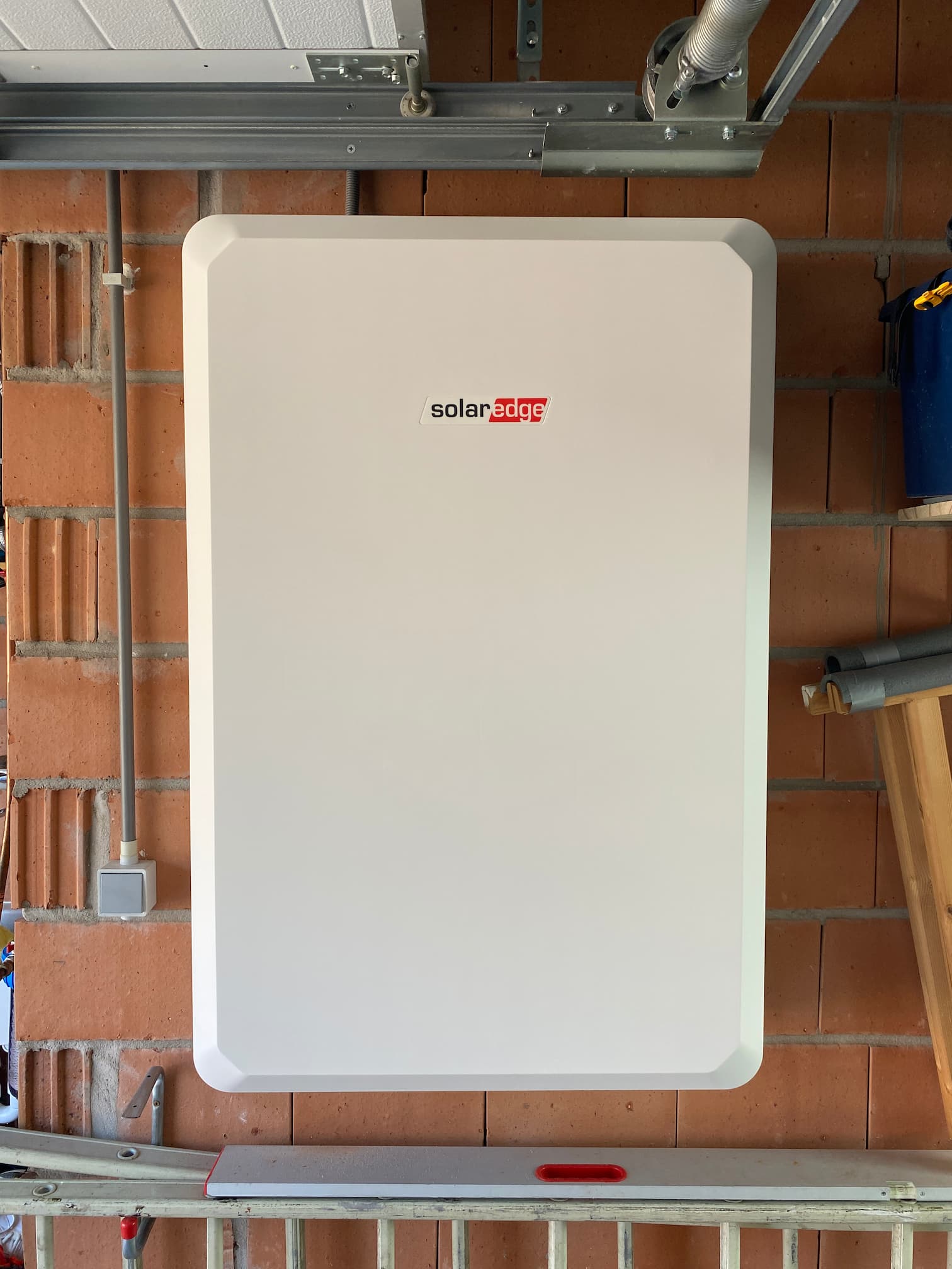 Thuisbatterij uitbreiding SolarEdge Energiebank 10kw te 3150 Haacht - DGS Energie